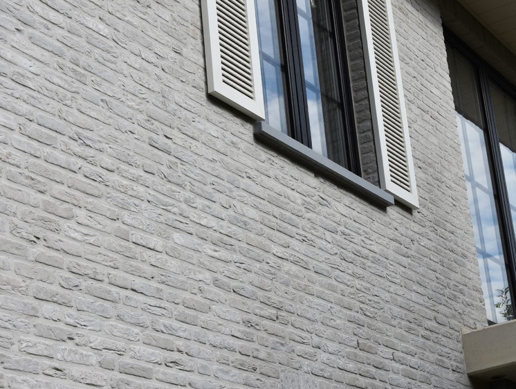 White-Grey Rustica - Camtech Building Products - By Olivier Bricks